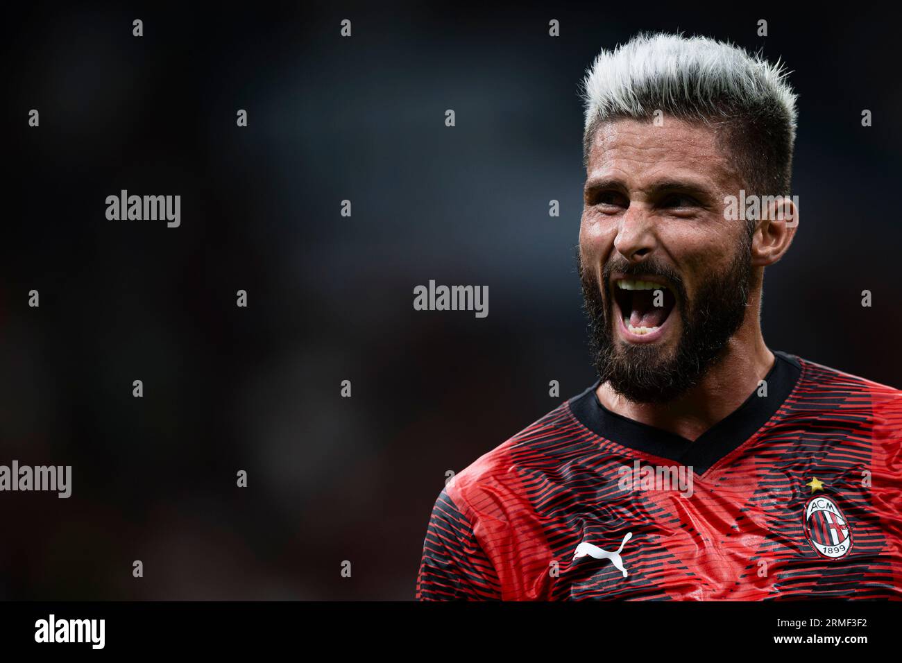 Olivier giroud goal hi-res stock photography and images - Alamy