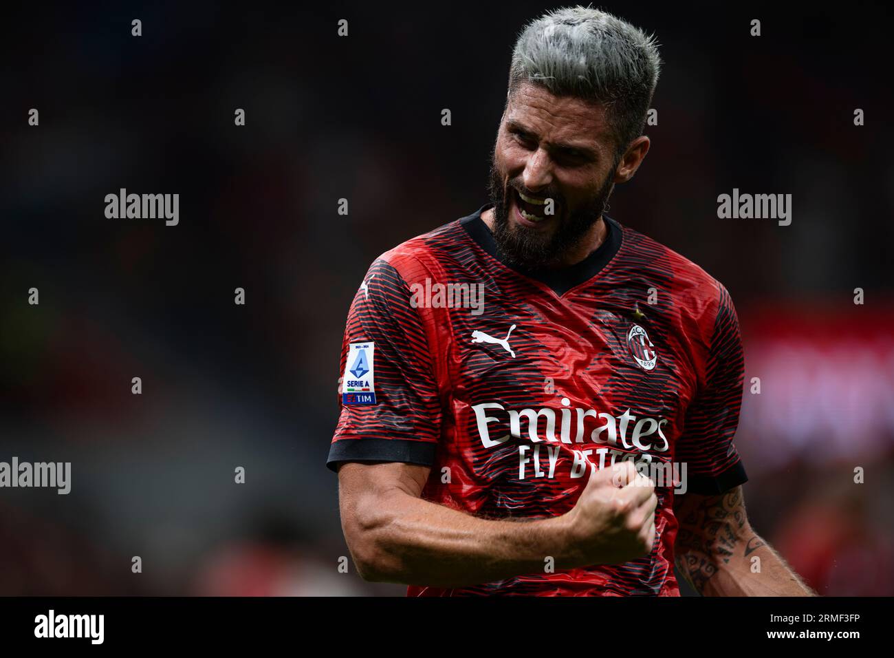 Olivier giroud goal hi-res stock photography and images - Alamy