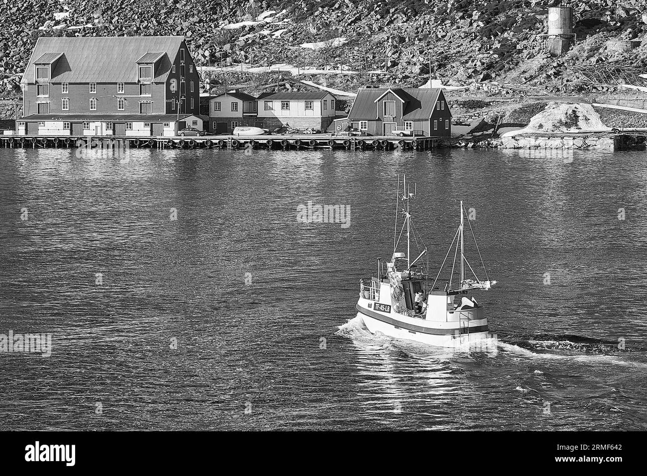 Black and white photo of kjollefjord hi-res stock photography and ...