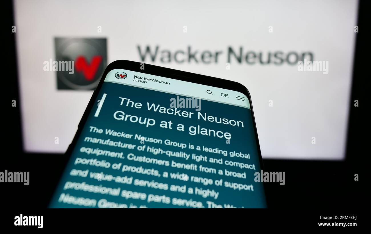 Smartphone with website of German machinery company Wacker Neuson SE on ...