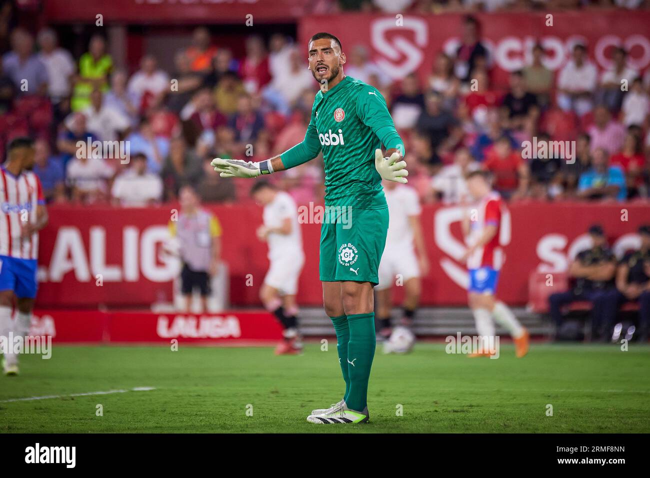 Seville, Spain. 26th, August 2023. Goalkeeper Paulo Gazzaniga (13) of ...