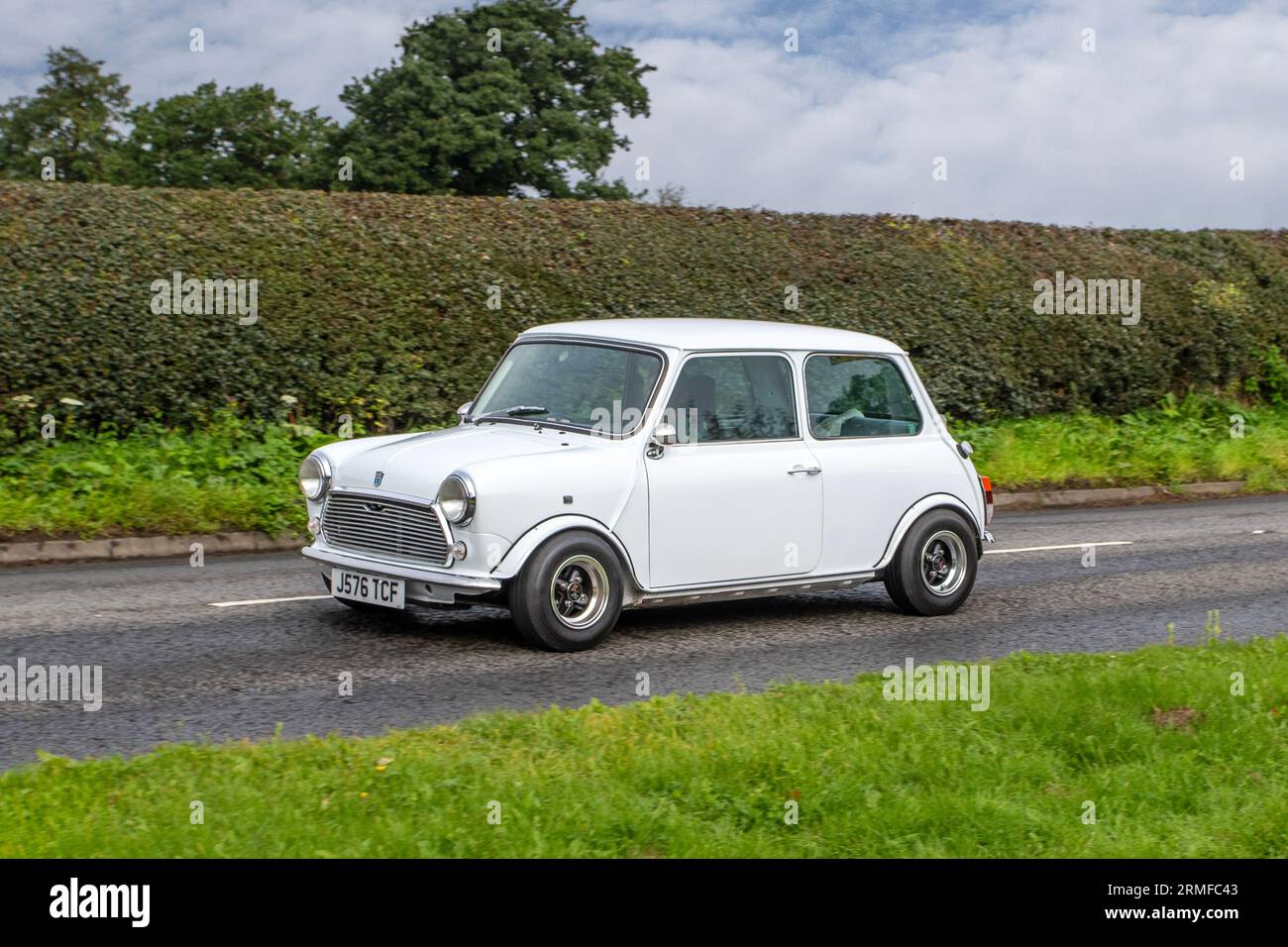 Four seat car hi-res stock photography and images - Alamy
