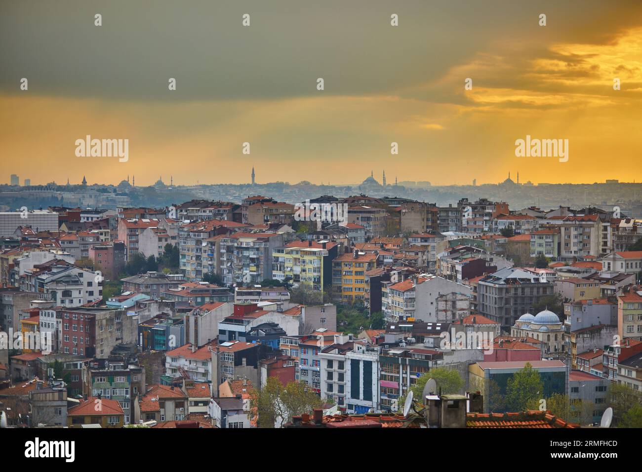 Scenic view of Uskudar district on the Asian side of Istanbul, Turkey ...