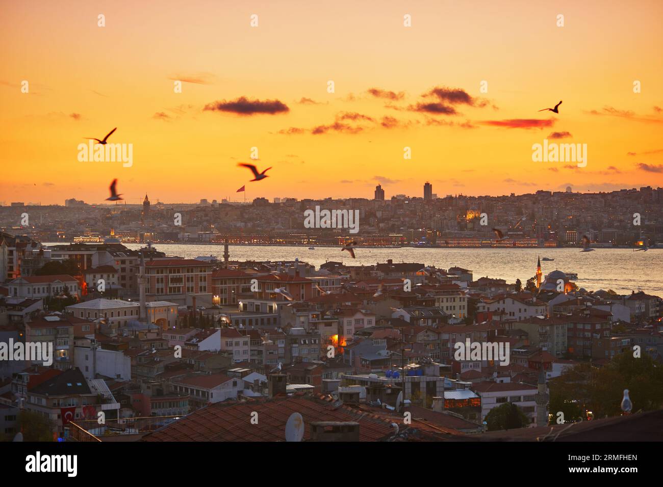 Scenic view of Uskudar district on the Asian side of Istanbul, Turkey ...