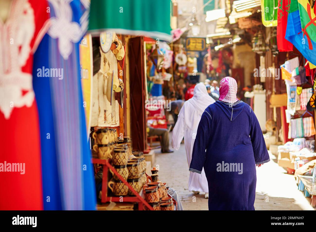 Souk souk fes fes maroc hi-res stock photography and images - Alamy