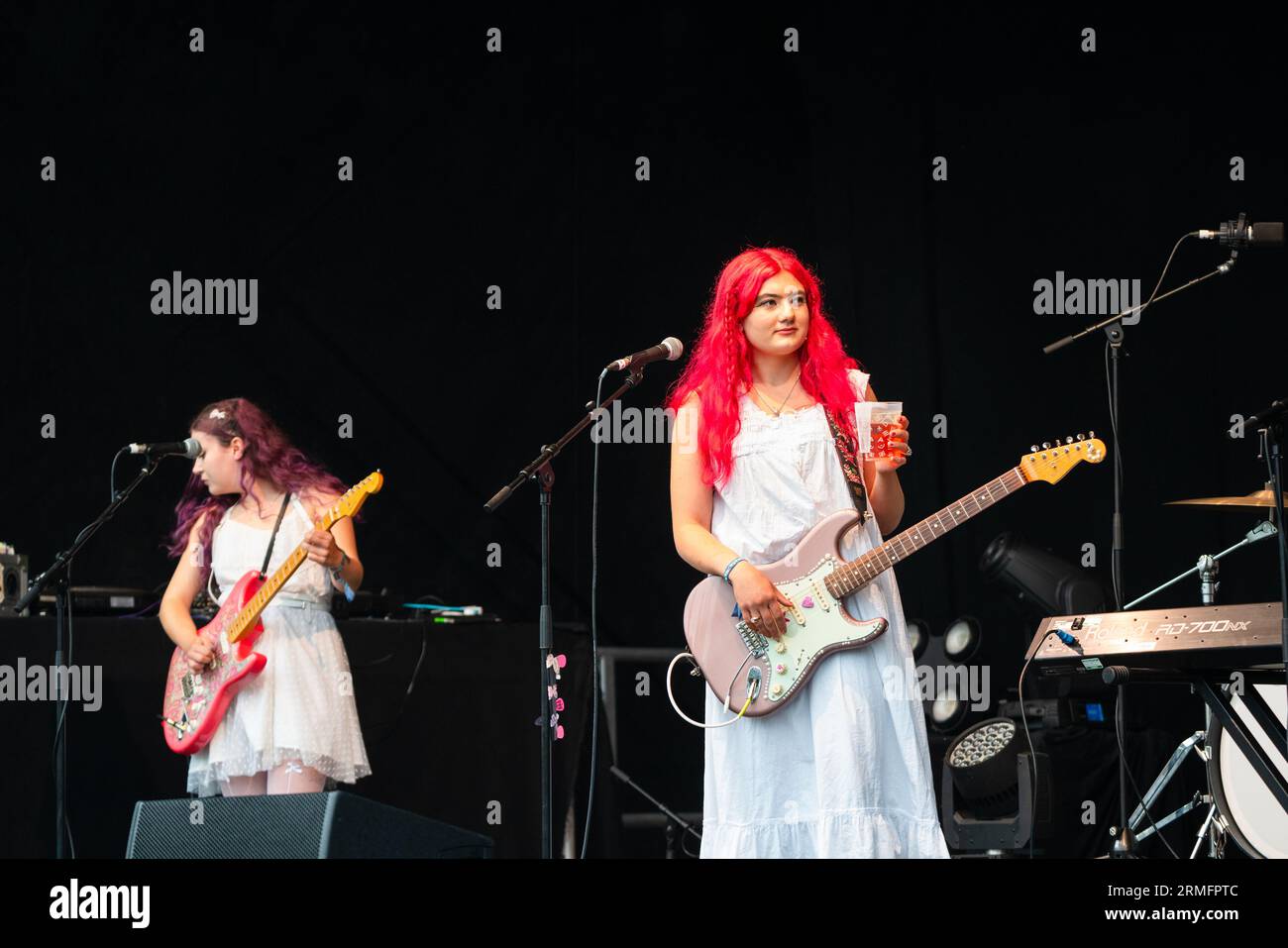 Singer songwriter Eavie (red hair) of Eaves Wilder live at Green Man ...