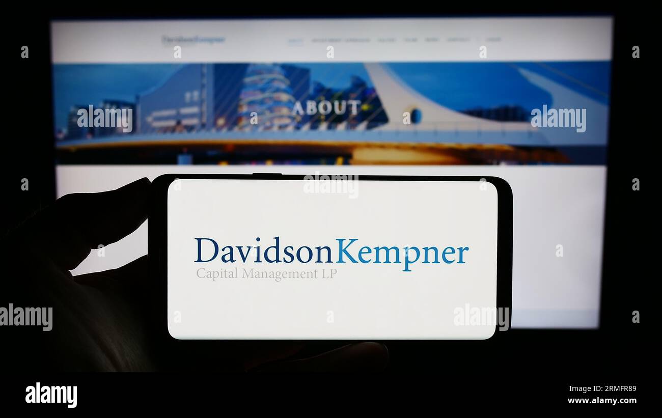Davidson kempner logo hi-res stock photography and images - Alamy