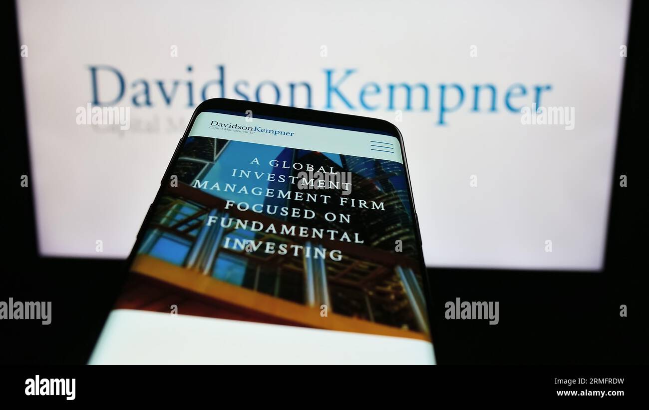 Davidson kempner logo hi-res stock photography and images - Alamy