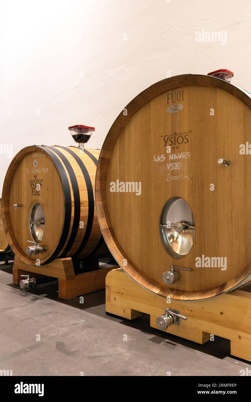 Ysios bodega winery hi-res stock photography and images - Alamy