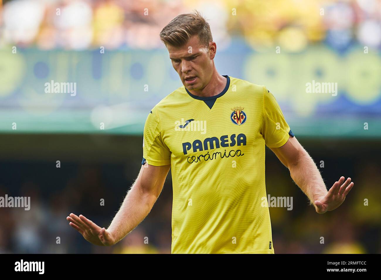 Alexander Sorloth (Villarreal CF, #11) reacts during the LaLiga match ...