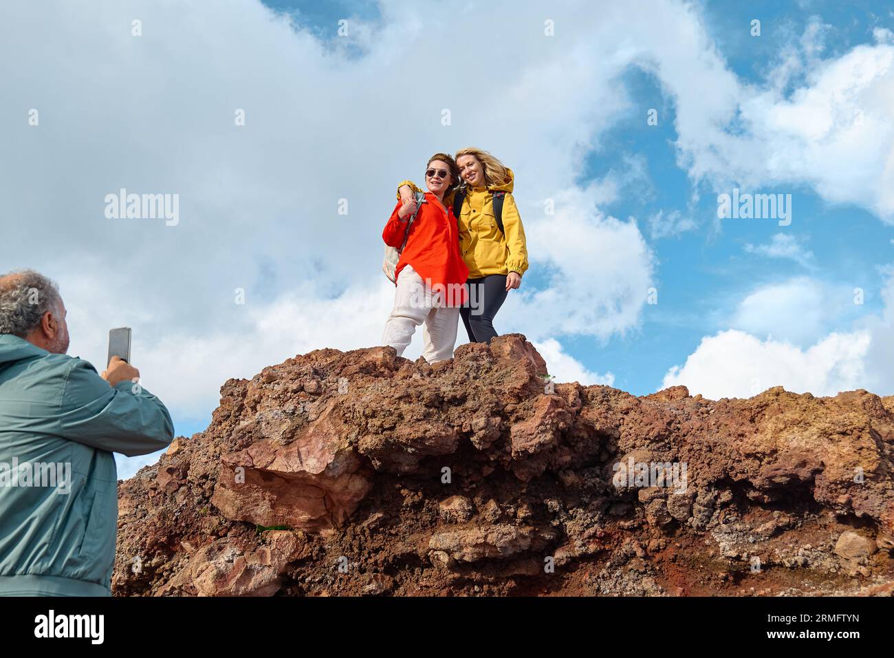 Tallest volcano hi-res stock photography and images - Alamy