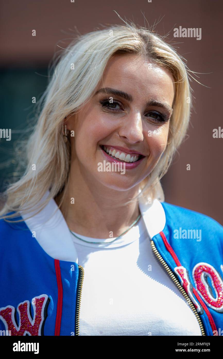 HILVERSUM - Portrait of Iris Enthoven during the presentation of the cast of Expeditie Robinson ...