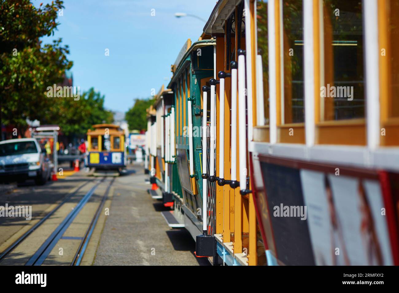 Famous cable cars hi-res stock photography and images - Alamy