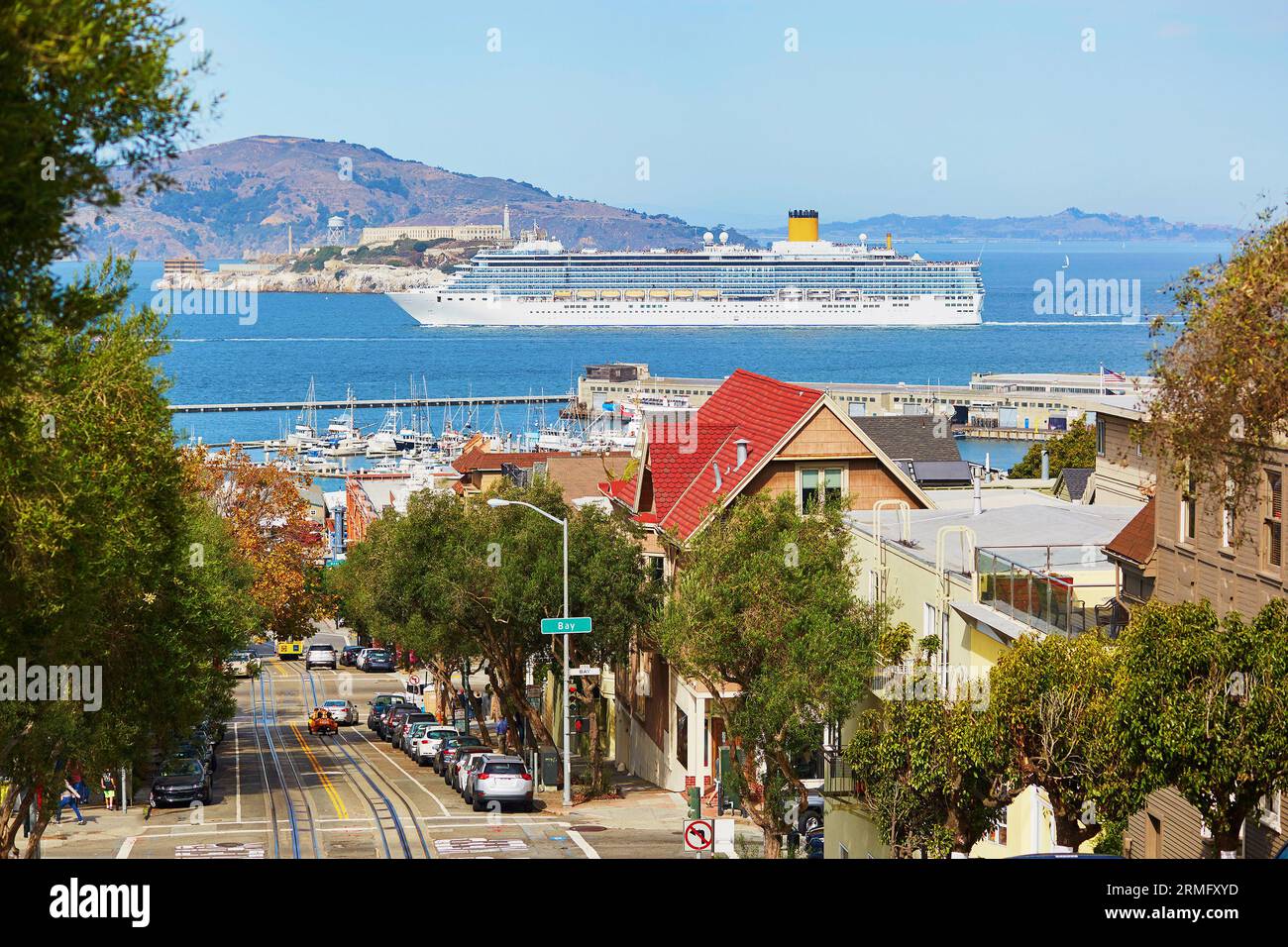 Aerial view ferry san francisco hi-res stock photography and images - Alamy