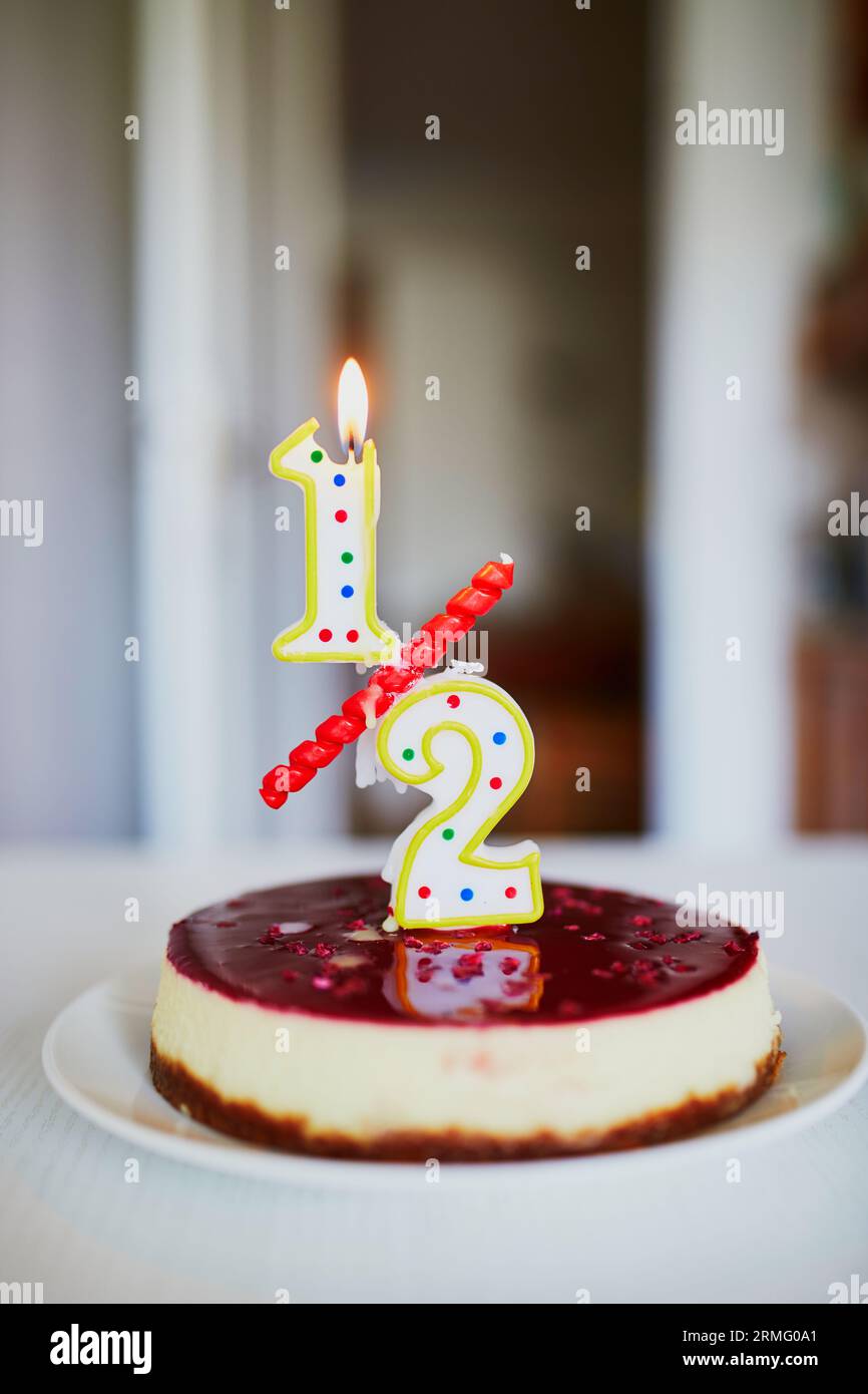 Decimal form hi-res stock photography and images - Alamy
