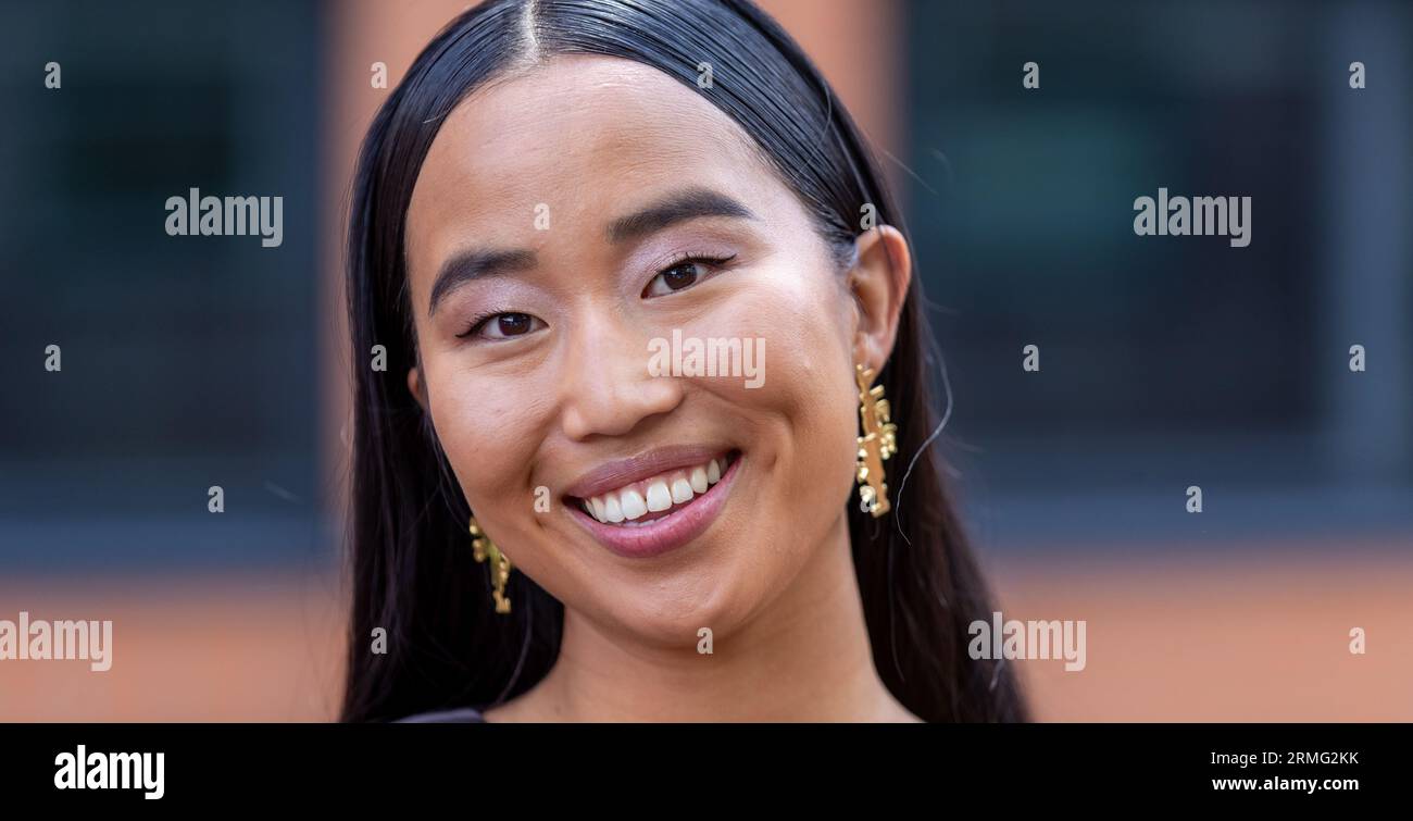 Female cast member hi-res stock photography and images - Alamy