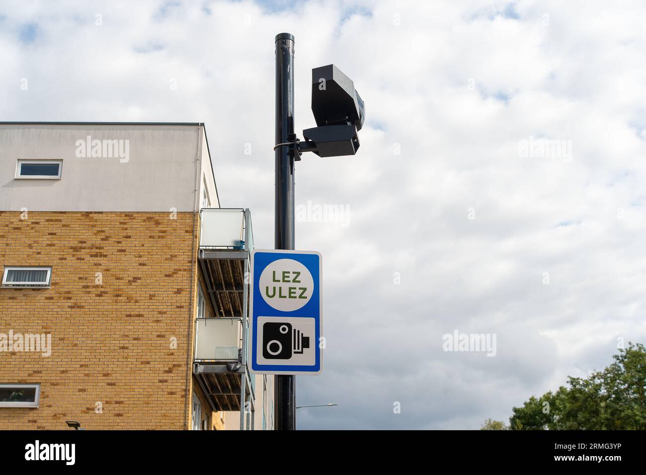Lez ulez zones hi-res stock photography and images - Alamy