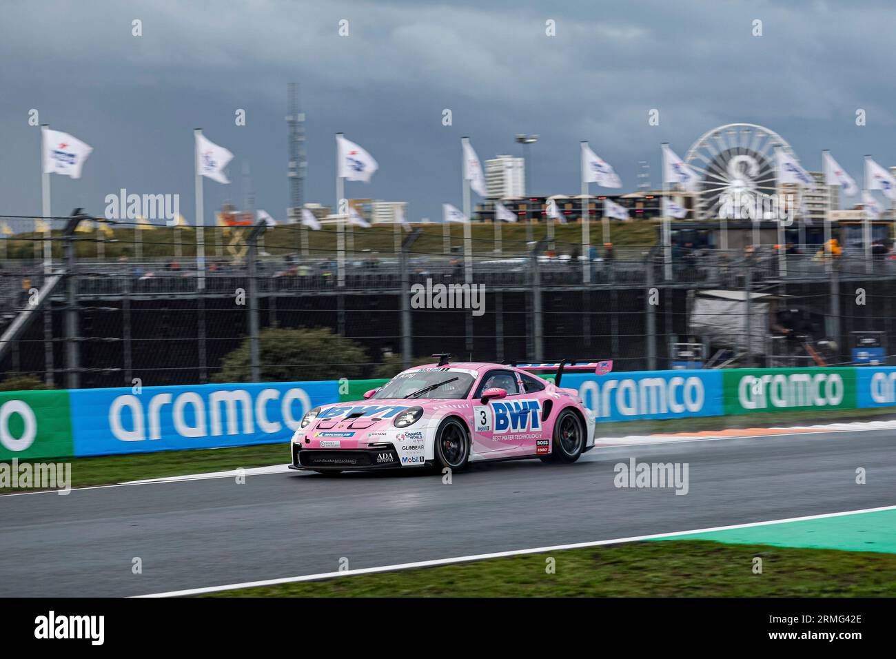 #3 Harry King (UK, BWT Lechner Racing), Porsche Mobil 1 Supercup at ...