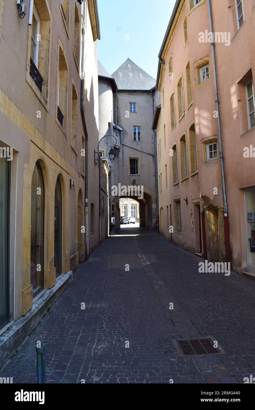 city gate in the streets Stock Photo - Alamy