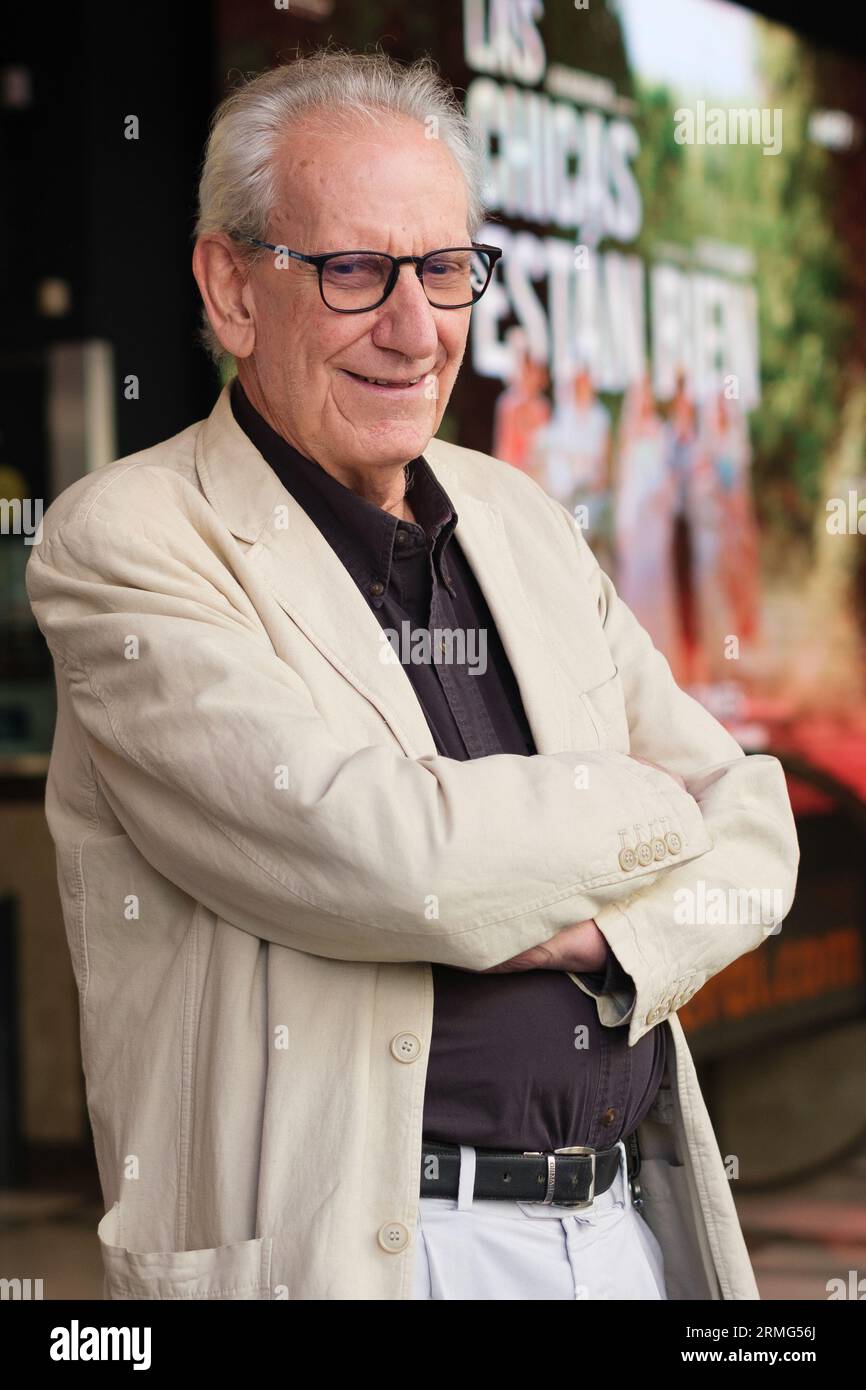 Fernando Aramburu poses during the photocall of the movie 'La Manzana ...