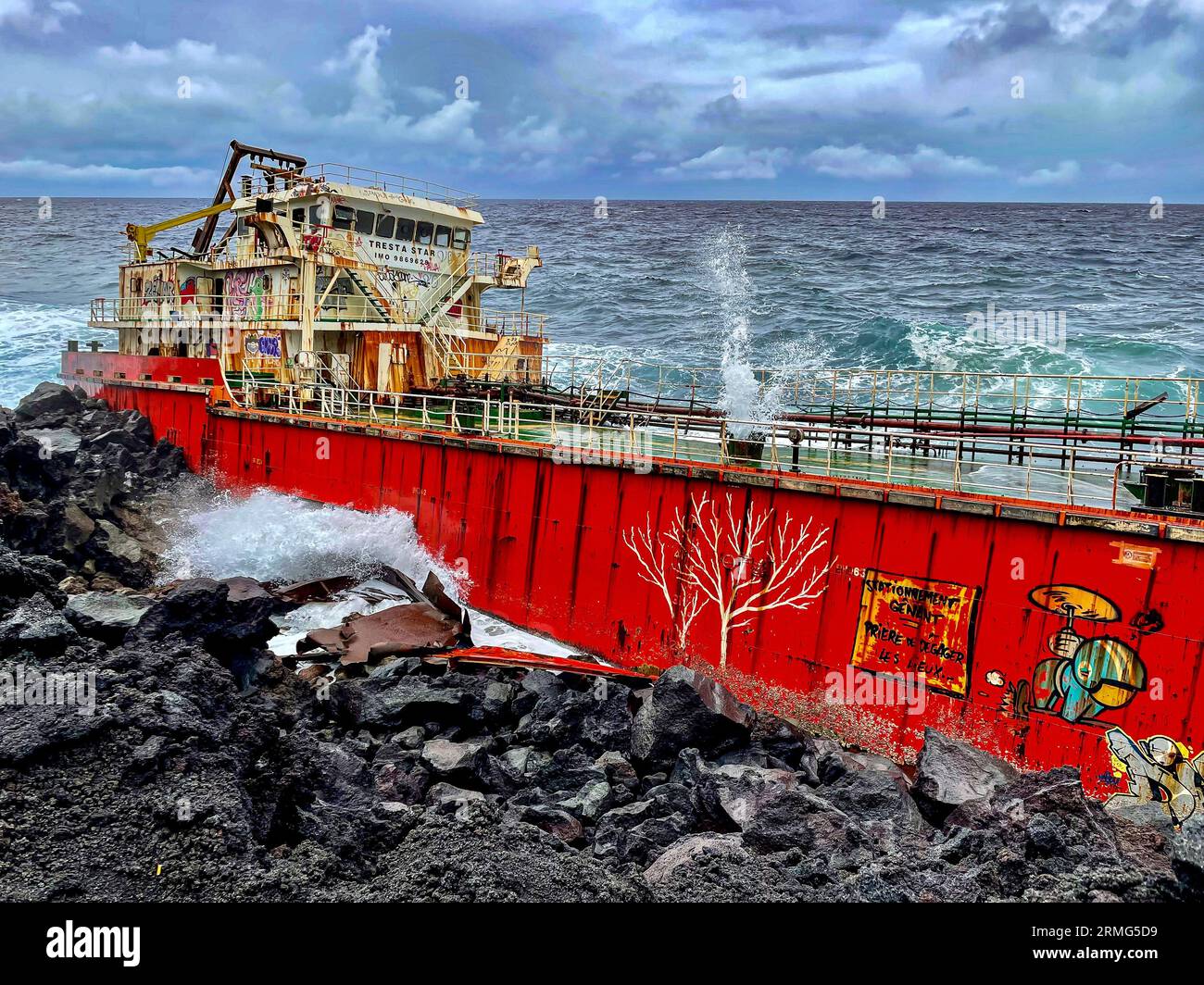 volcano road to Piton de la Fournaise La reunion Island Stock Photo - Alamy