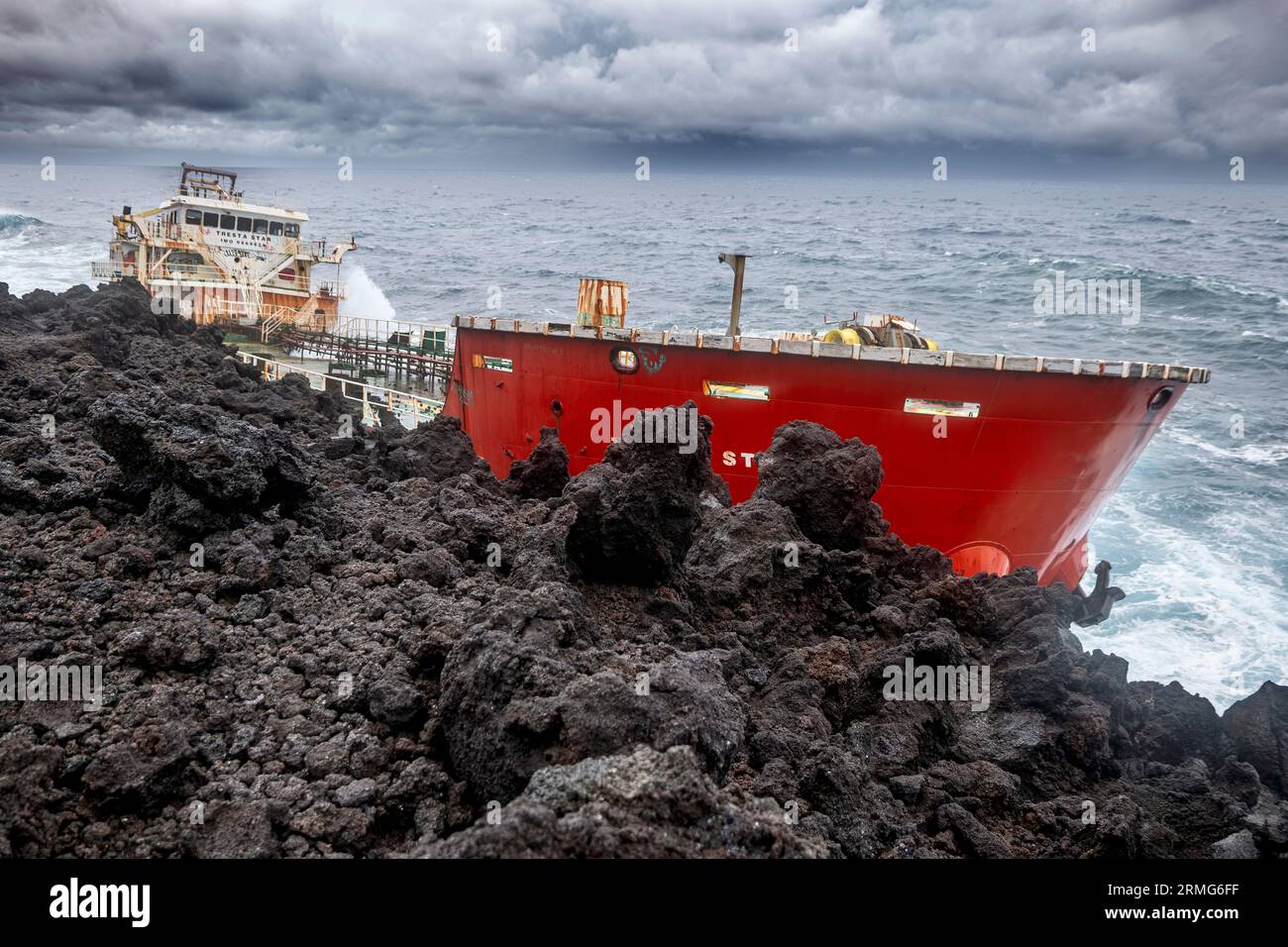 volcano road to Piton de la Fournaise La reunion Island Stock Photo - Alamy