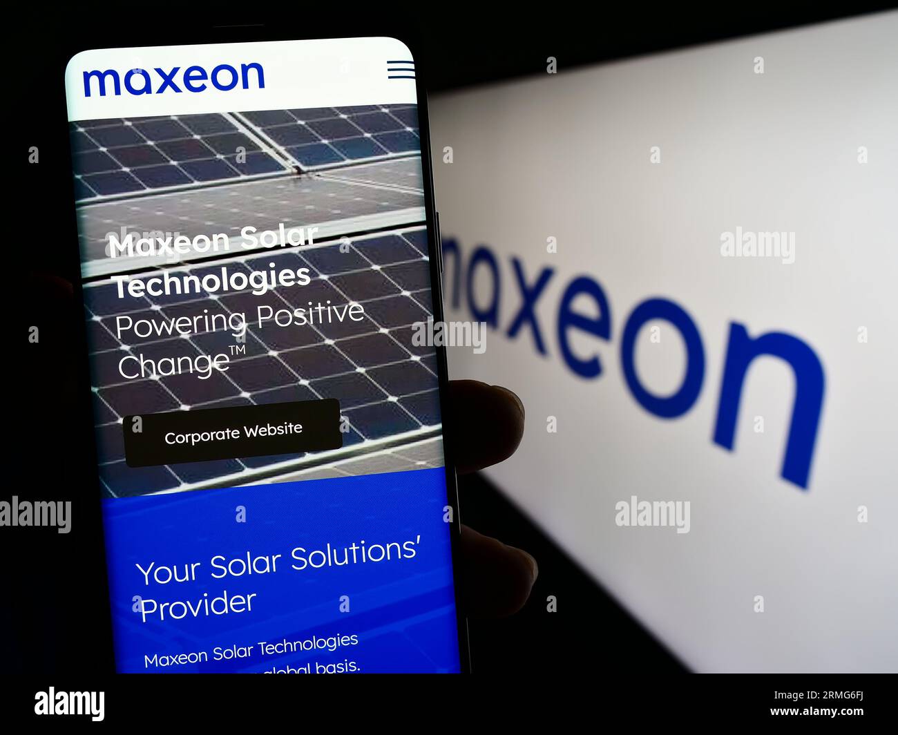 Solar logo hi-res stock photography and images - Alamy