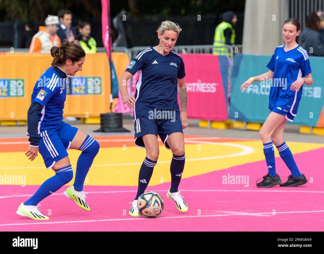 Kelly jayne smith hi-res stock photography and images - Alamy