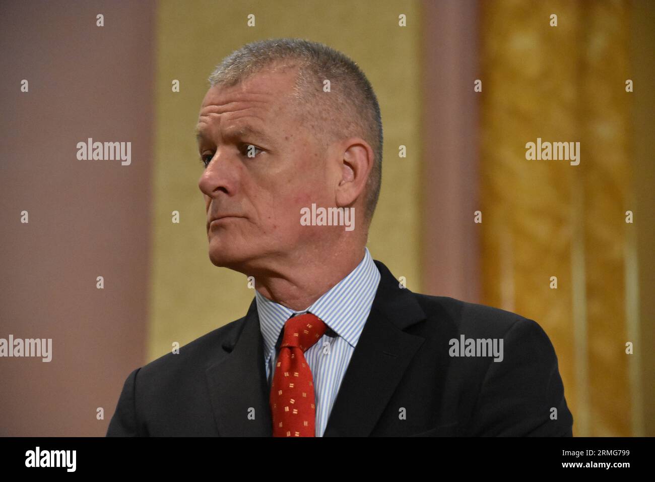 James shea hi-res stock photography and images - Alamy