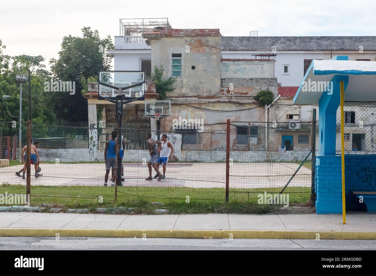 Open air court hi-res stock photography and images - Alamy