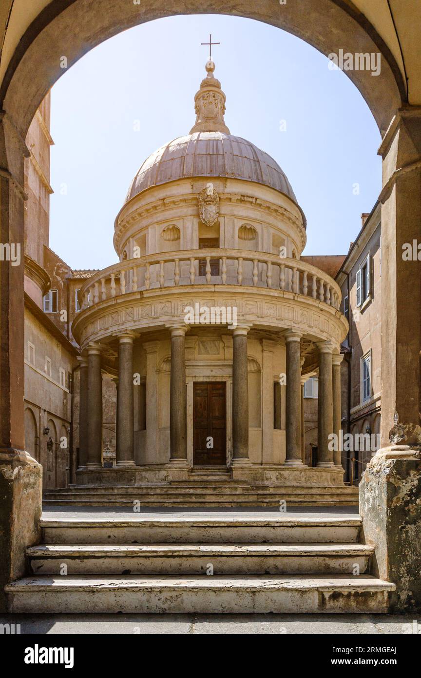 Temple of San Pietro in Montorio, Rome Stock Photo - Alamy
