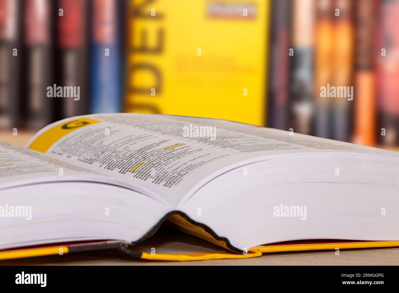 Spelling dictionary hi-res stock photography and images - Alamy