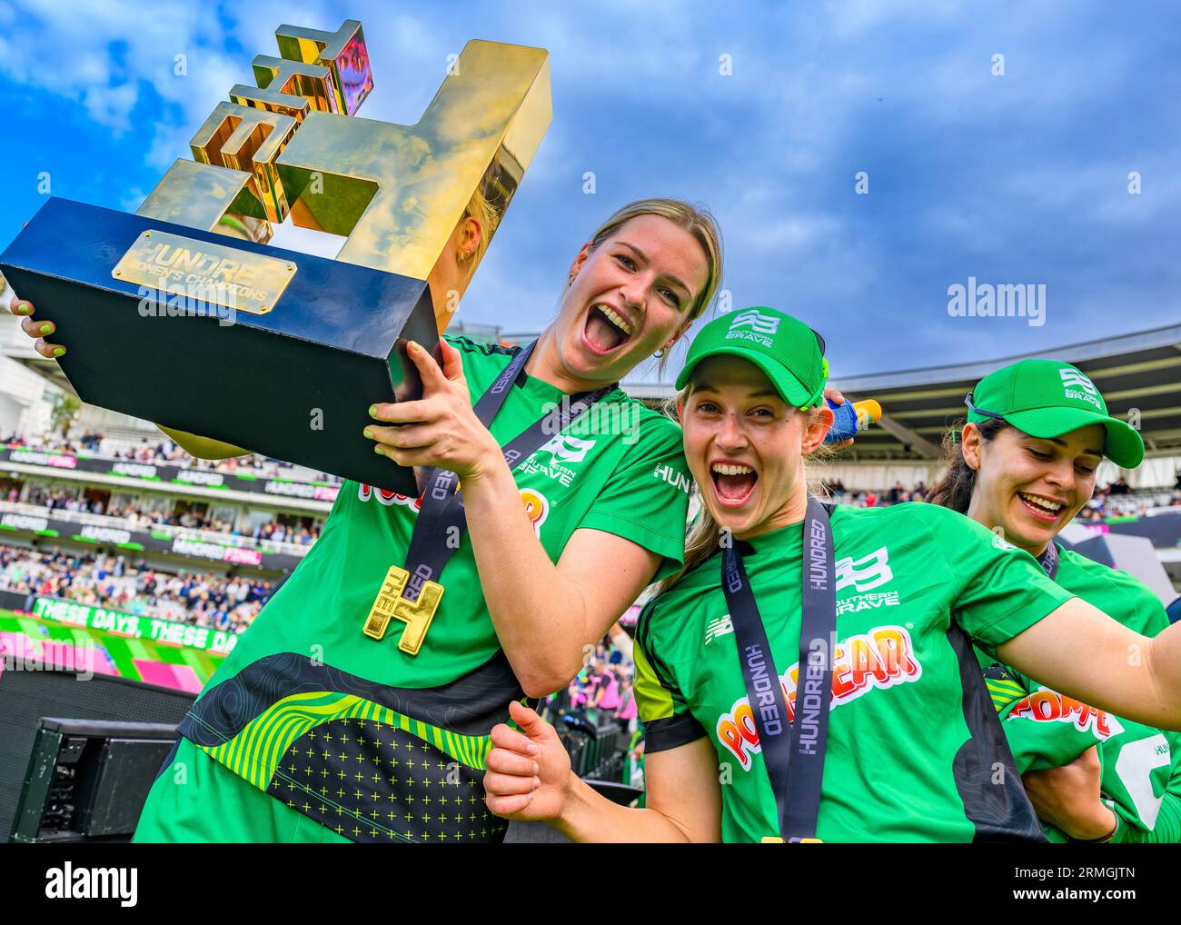 The hundred trophy hi-res stock photography and images - Alamy