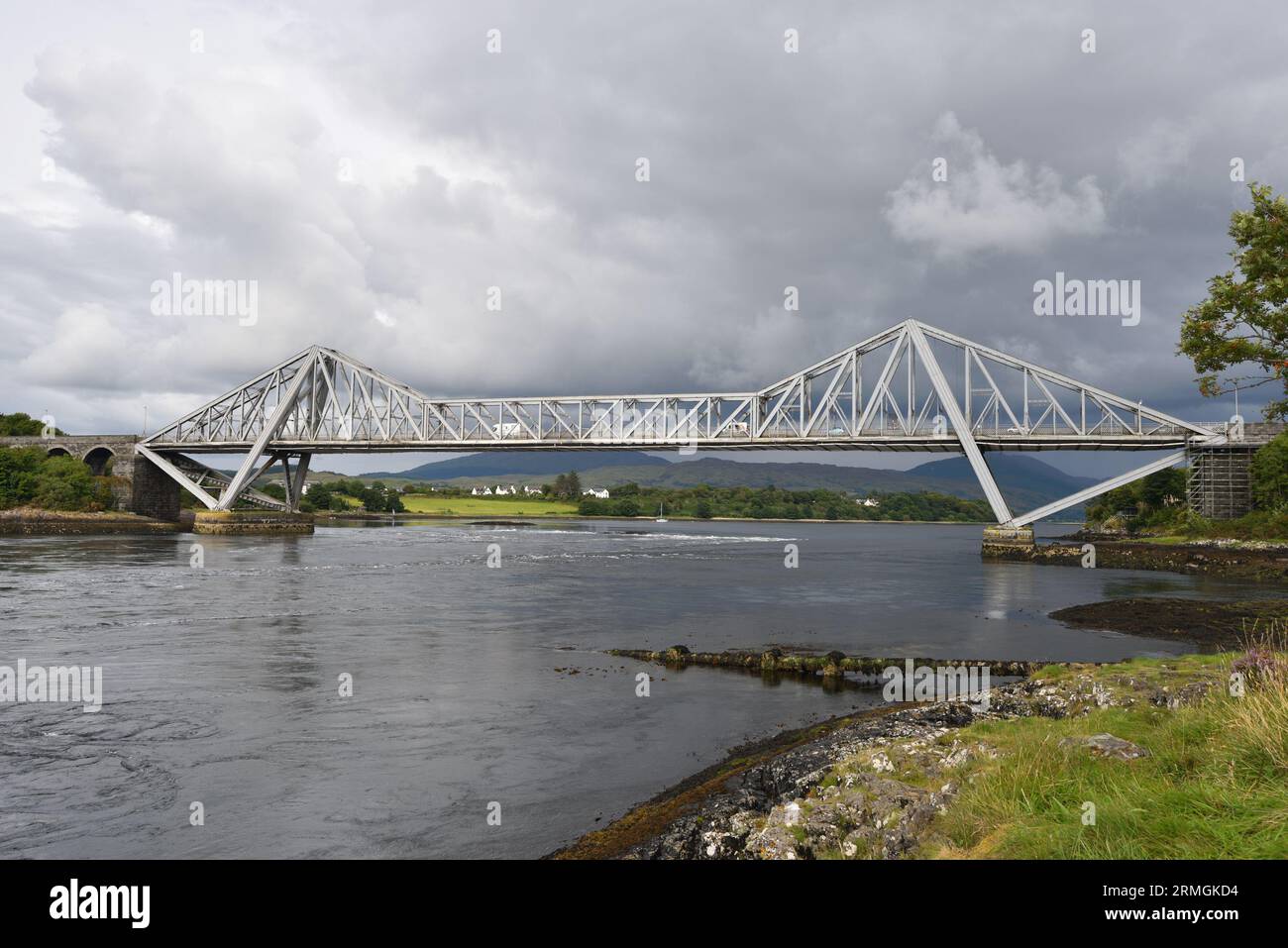 The Falls of Lora, underneath the Connell bridge that spans the outflow ...
