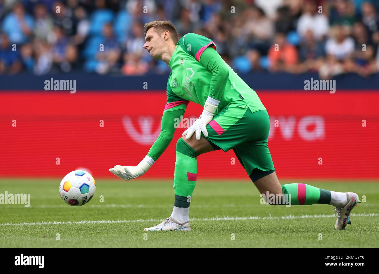 Thomas kaminski luton town hi-res stock photography and images - Alamy