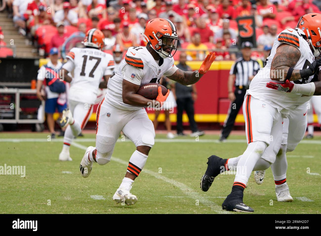 Cleveland Browns running back John Kelly Jr. (41) during an NFL ...