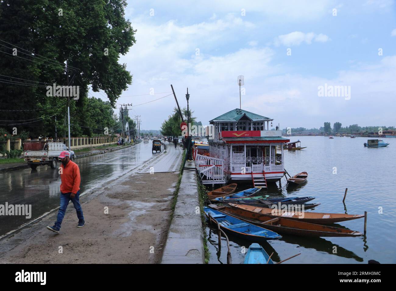 Srinagar, Kashmir, India. 29th Aug, 2023. An inside view of floating ...