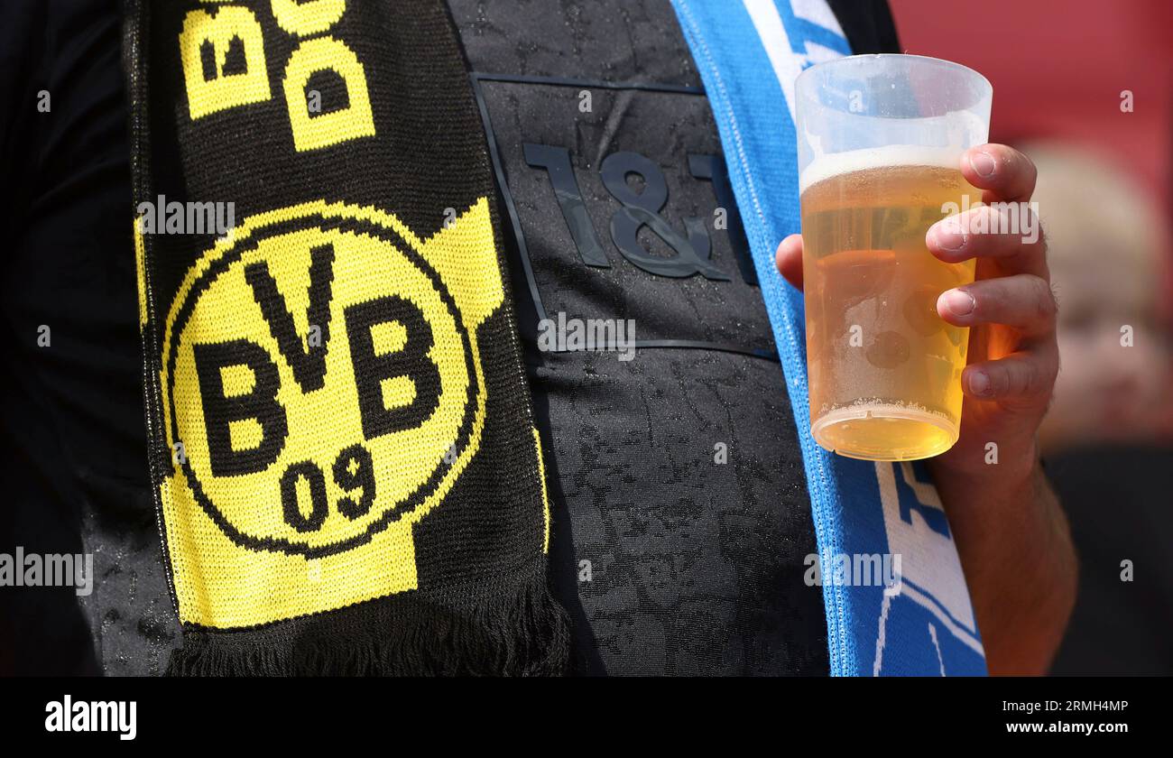 Mainz, Deutschland. 12th Aug, 2023. firo : 08/12/2023, football, soccer ...