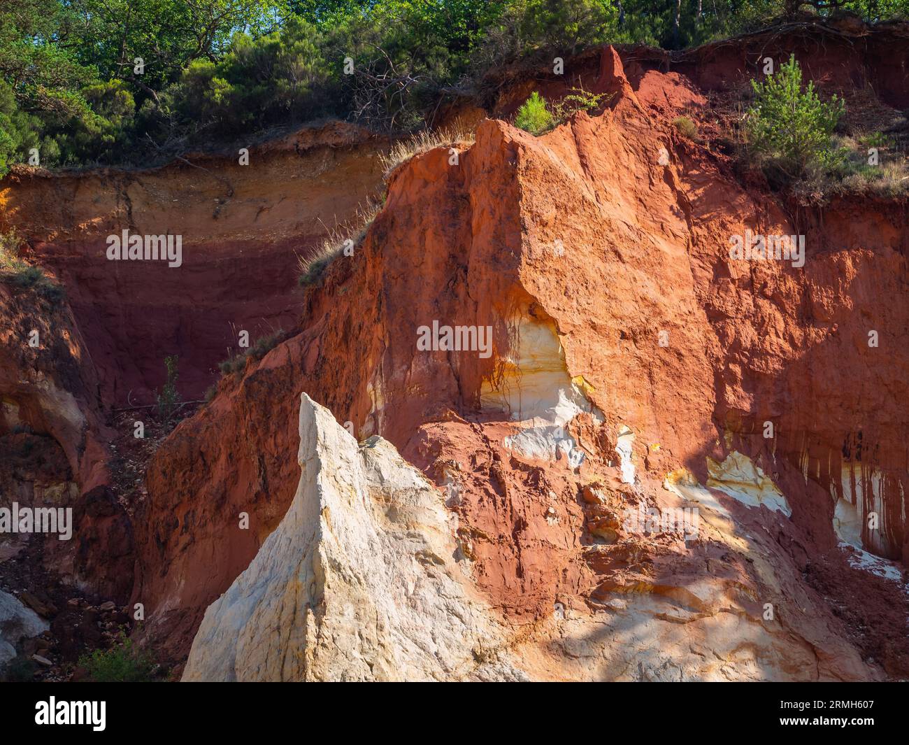 Colorful rock formations from ocher in the Colorado Provencal, Provence ...