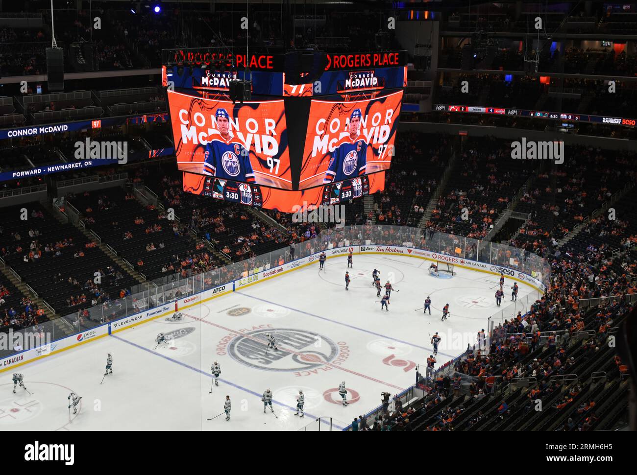 Rogers place edmonton hi-res stock photography and images - Alamy