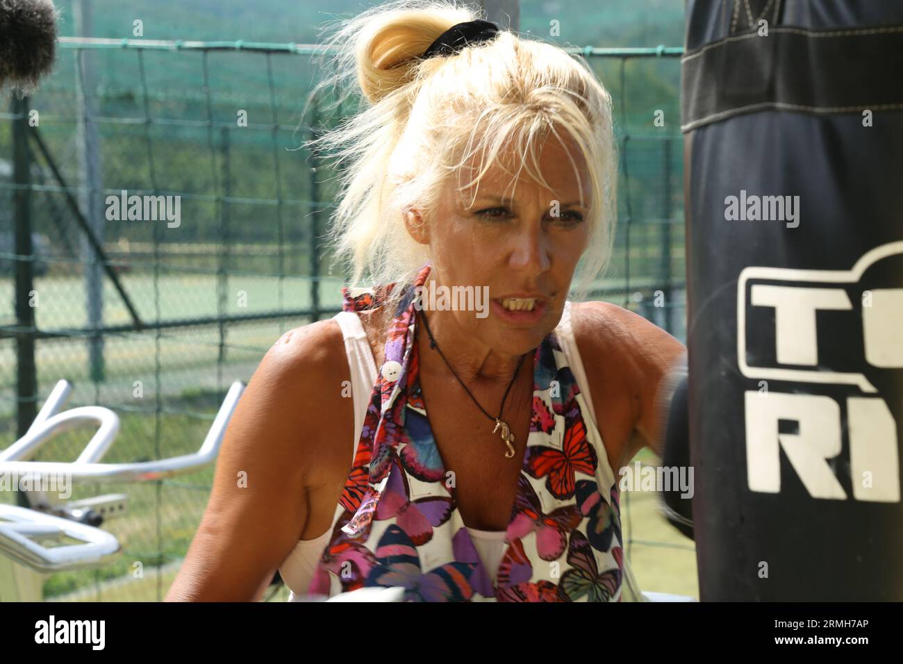 Maria Teresa Ruta: Italian Famous Italian television presenter ...