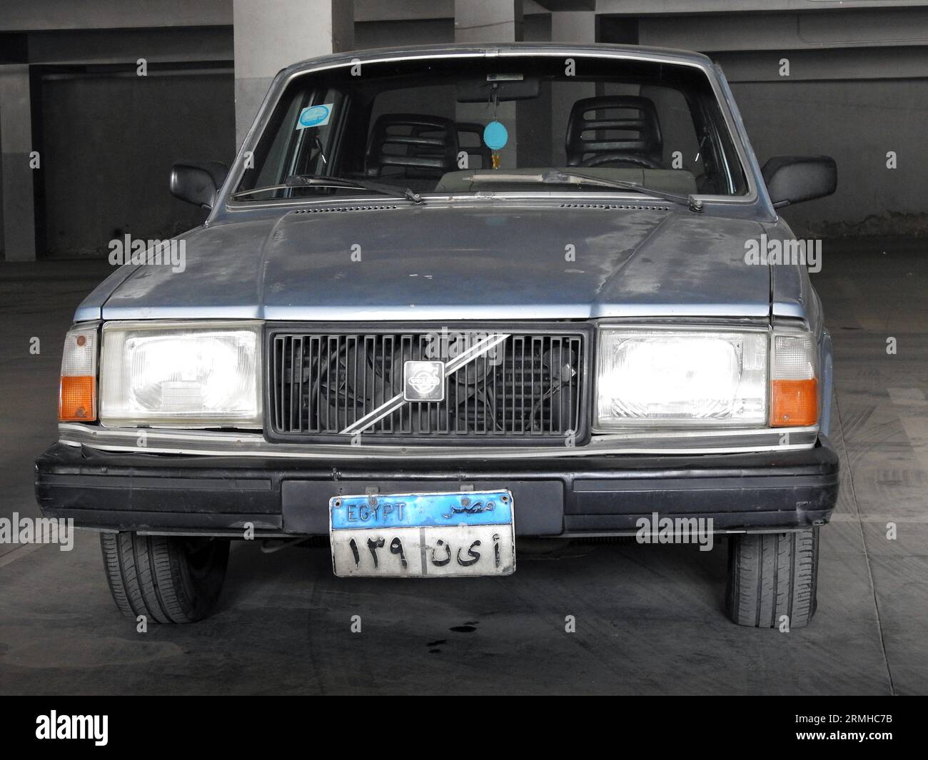 Volvo 240 series hi-res stock photography and images - Alamy