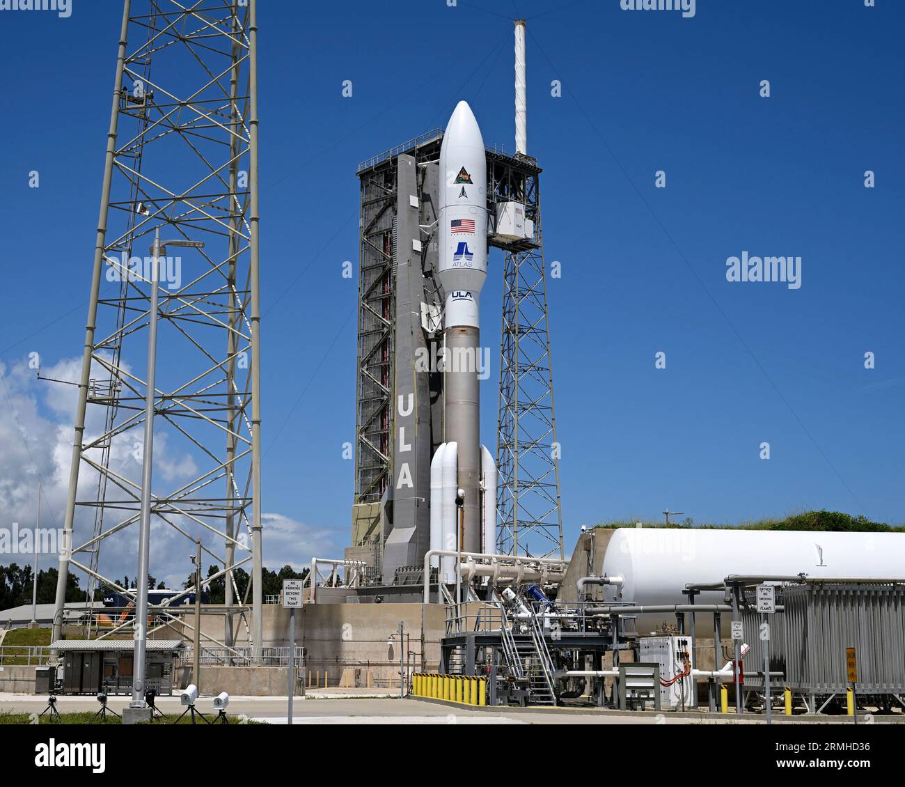 The United Launch Alliance Atlas V rocket with the National ...