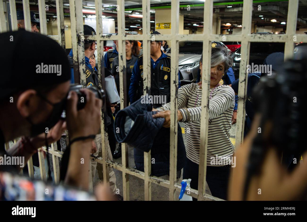 Special police guatemala national police hi-res stock photography and ...