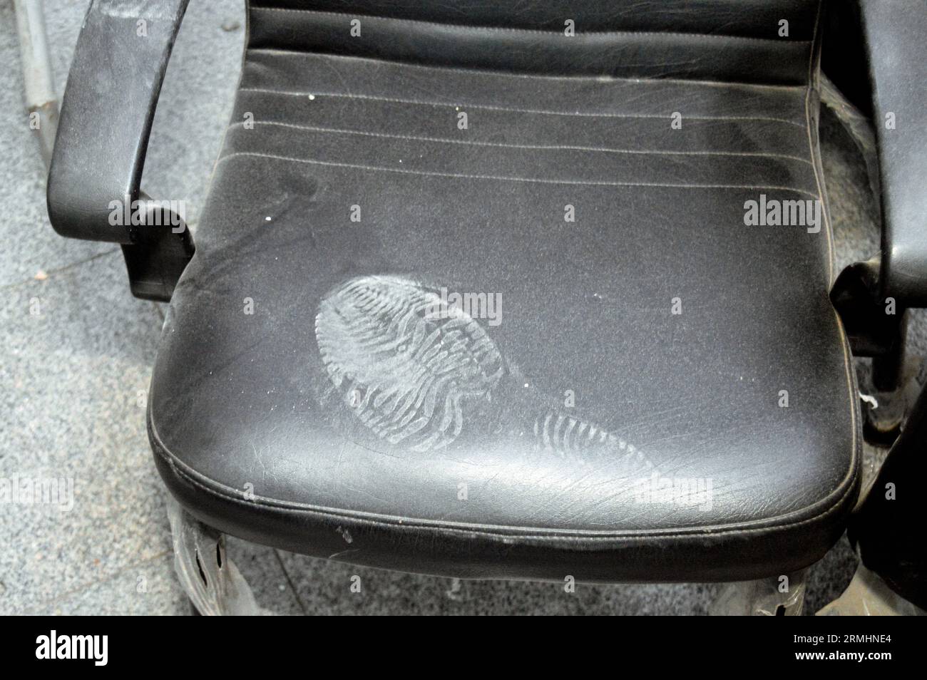 Shoe print crime scene hi-res stock photography and images - Alamy