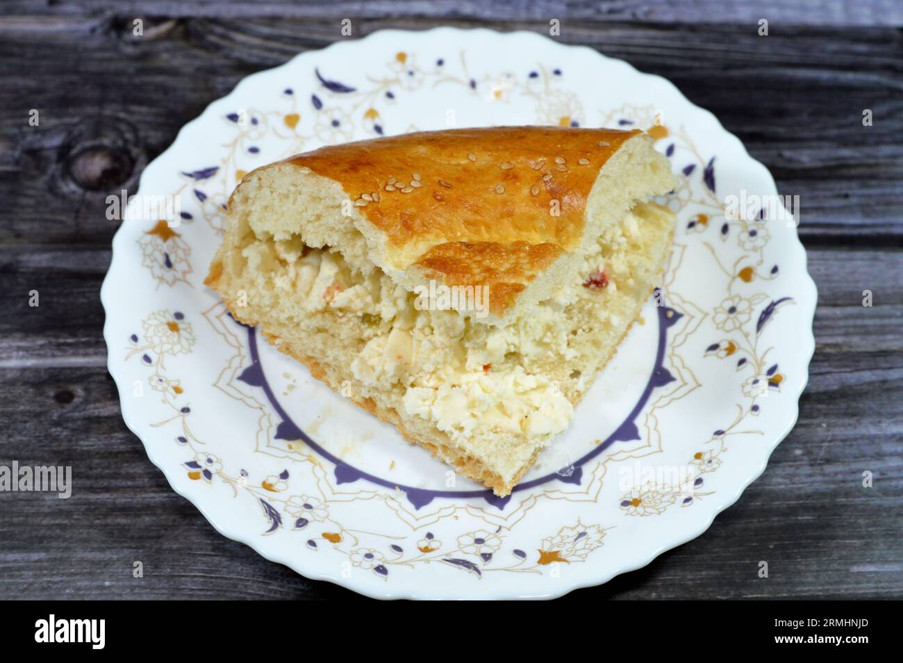 Tandir naan hi-res stock photography and images - Alamy