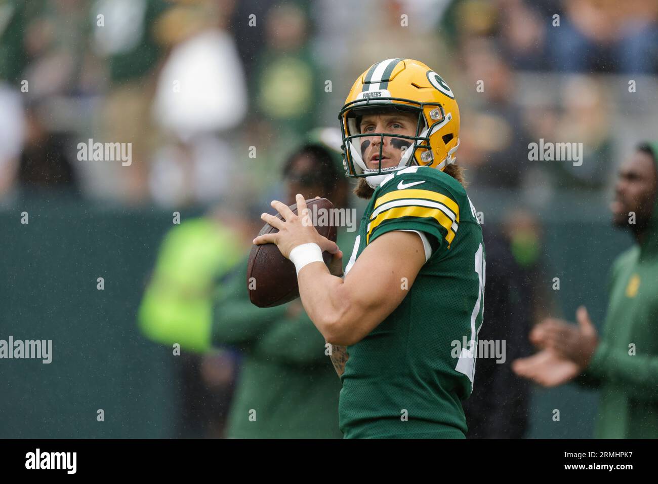 Green Bay Packers quarterback Alex McGough (17) passes in warmups ...