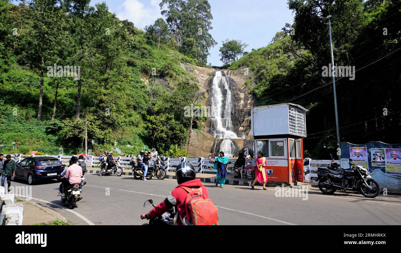 Kodaikanal waterfall hi-res stock photography and images - Alamy