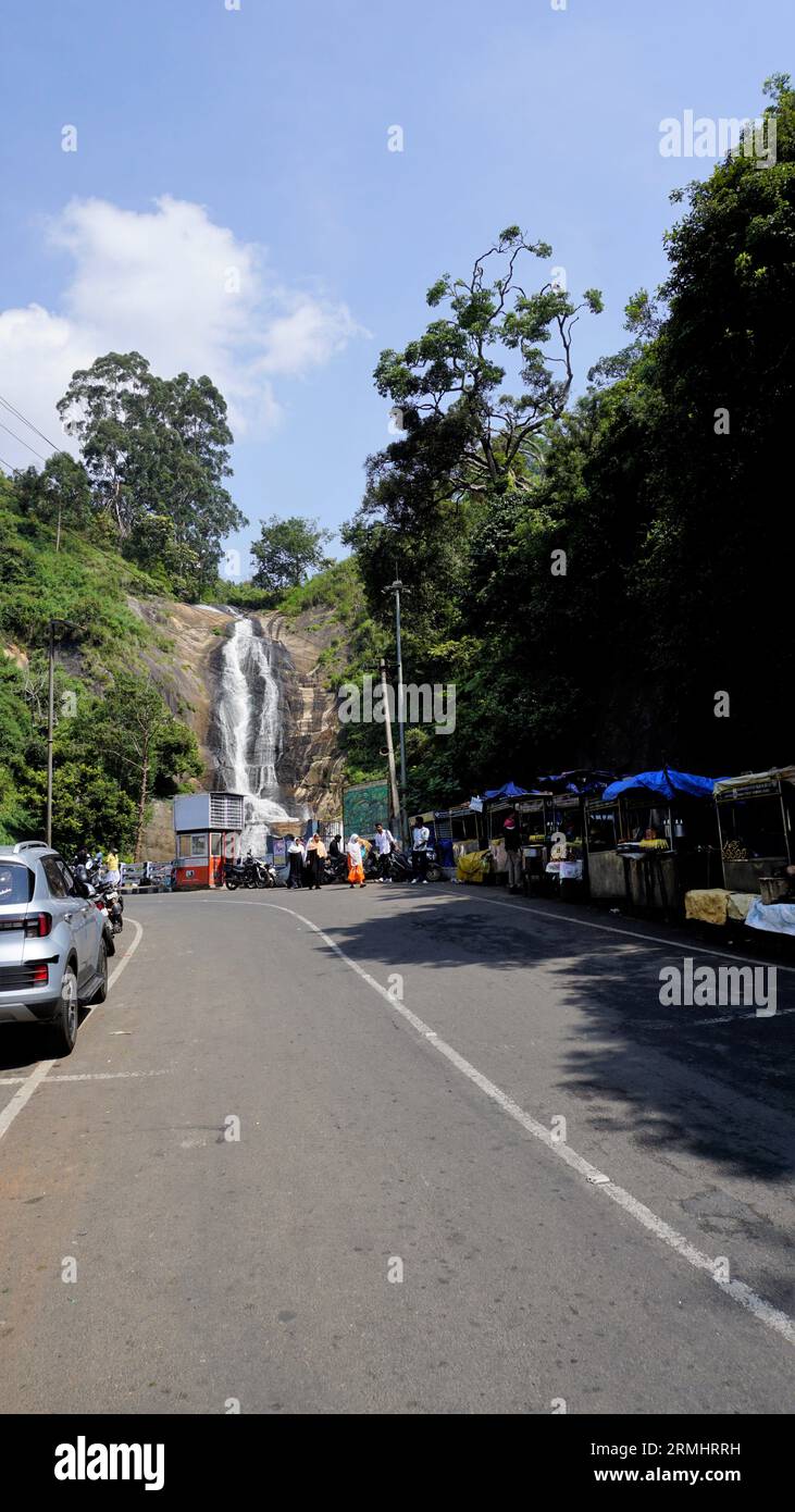 Beautiful scenic view of kodaikanal Silver Cascade Waterfall with ...