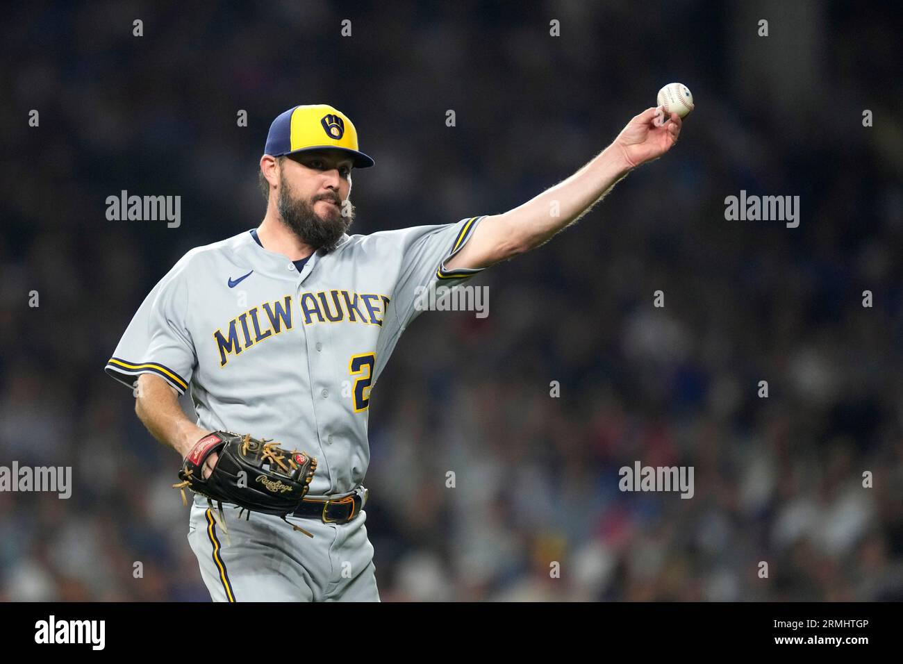 Milwaukee Brewers starting pitcher Wade Miley throws out Chicago Cubs ...